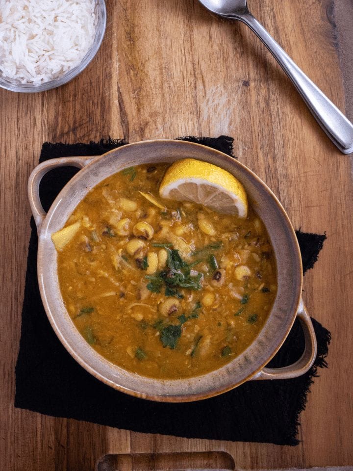 Easy Nepalese Aloo Bodi Tama Recipe
